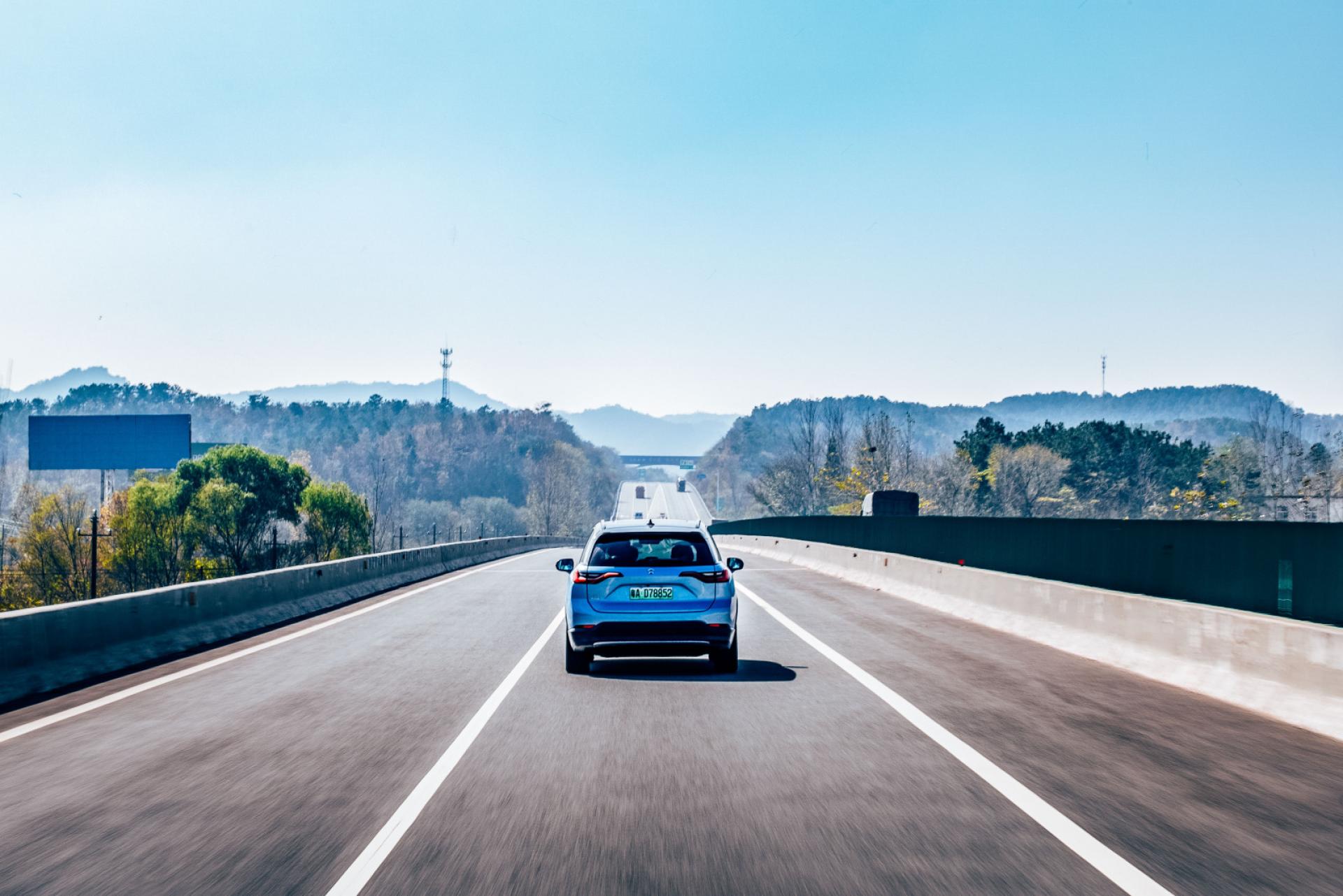 18 Service Stations Along the G4 Expressway Now Provide Free Battery ...